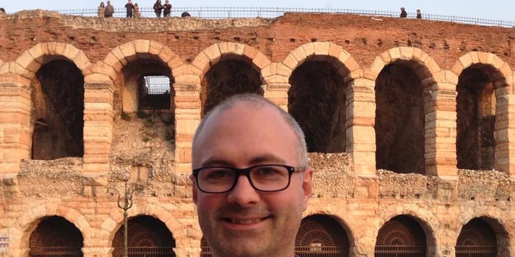 Roger Graves's Instagram, Twitter & Facebook on IDCrawl