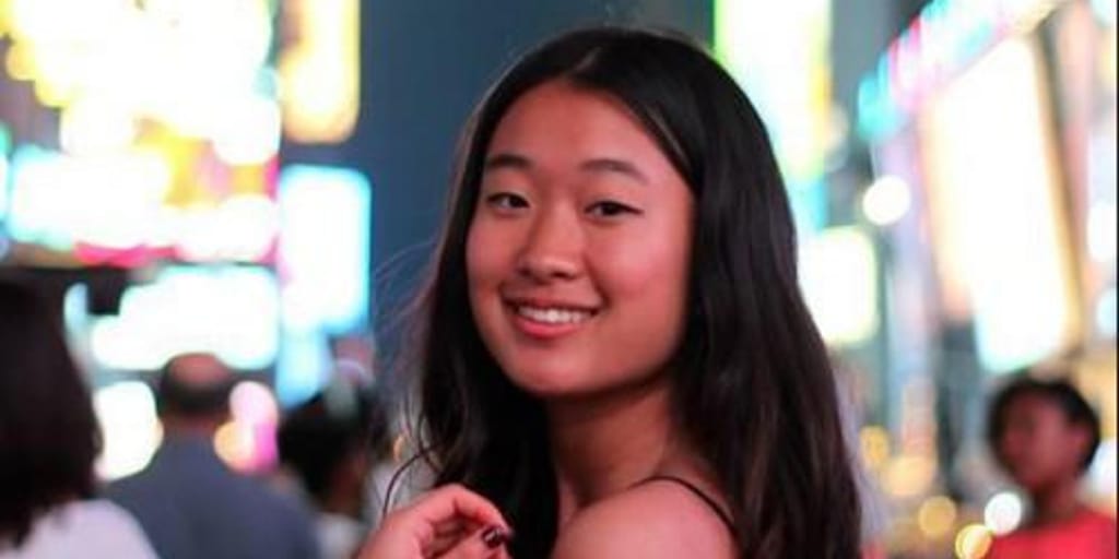 Iris Kim's Instagram, Twitter & Facebook on IDCrawl