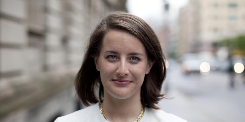 Cara Barrett's Instagram, Twitter & Facebook on IDCrawl