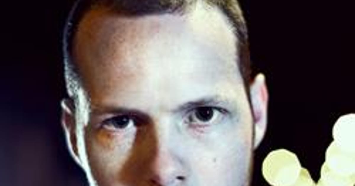 Billy Jones - Hawaii, Statele Unite ale Americii | about.me