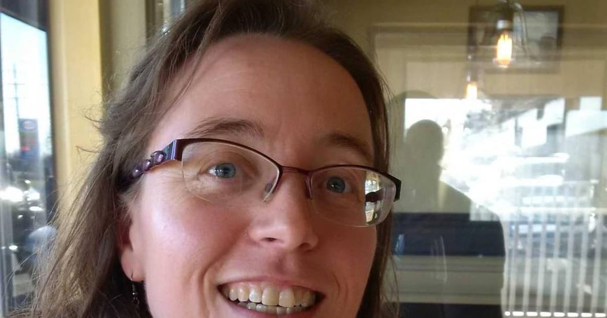 Jessica Foley - Kingston, Ontario, Canada, A Modern Mom's Life, Queen's ...