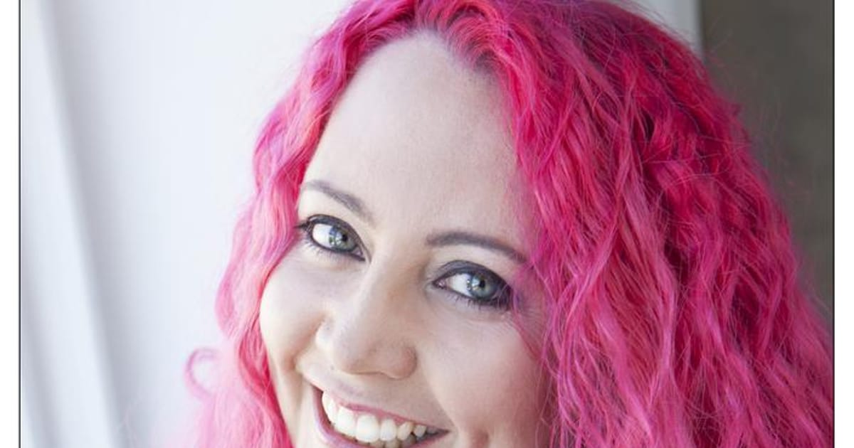 Siouxsie Wiles, PhD - New Zealand | about.me