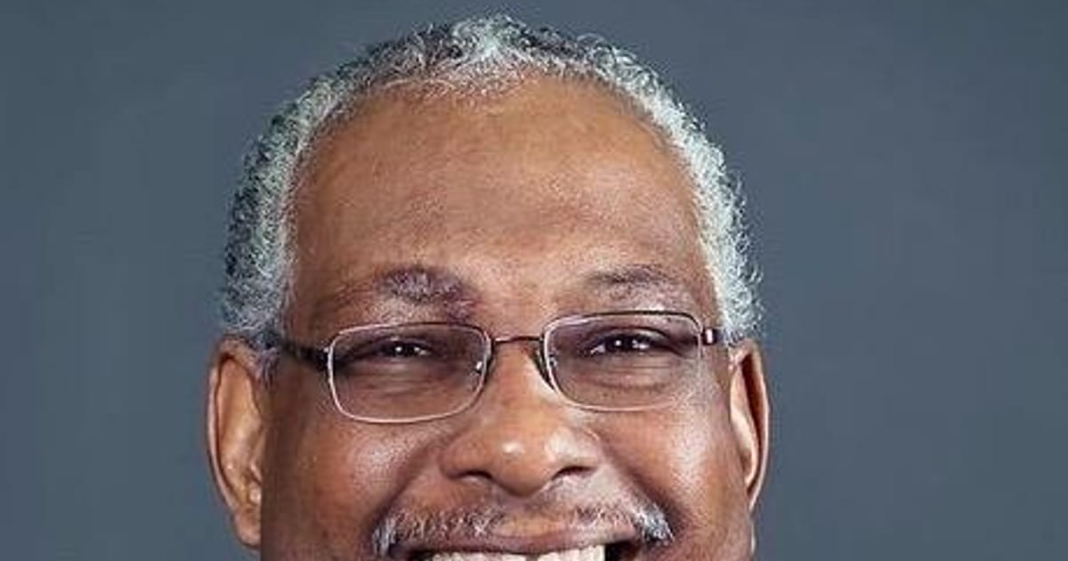 Jonathan Heard MD - Iron Mountain, Michigan, University of Illinois at ...