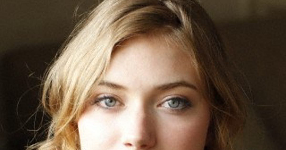 Aurora smith - United States | about.me