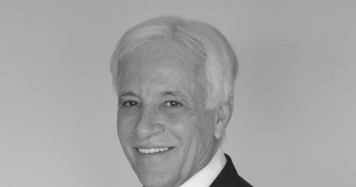 Bradley Austin's Instagram, Twitter & Facebook on IDCrawl