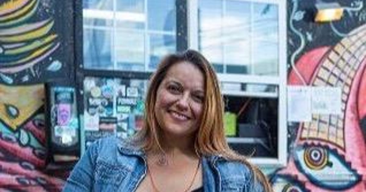 Lisa Munoz - Austin, Texas, Freelance, Pepperdine University | about.me
