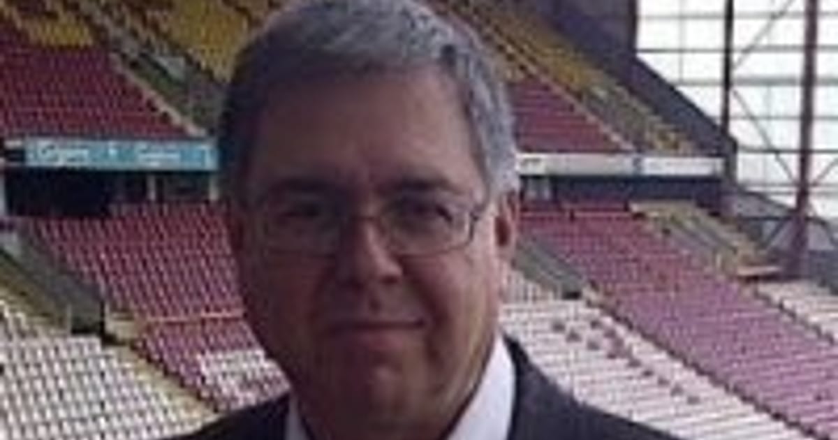 Shay Reches - the United Kingdom, Klapton Insurance Company Ltd | about.me