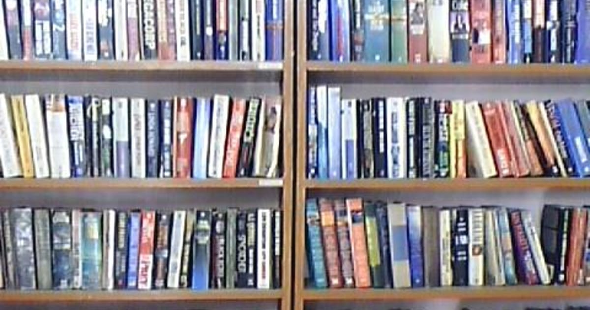 Library In 21 - Noida, India | about.me