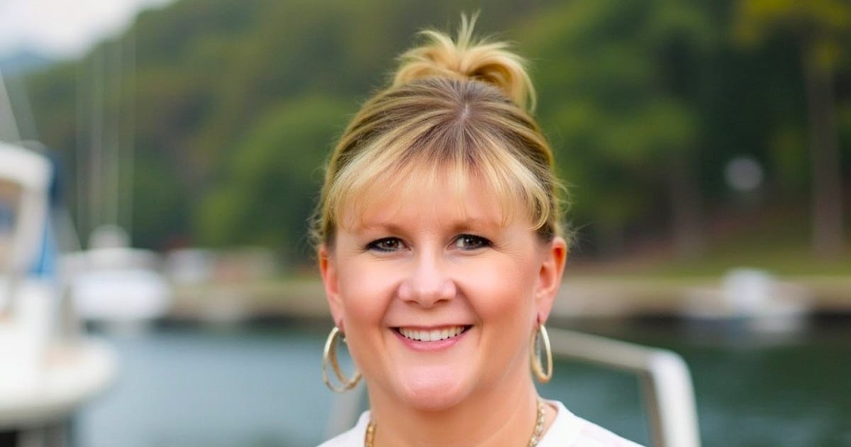 Kim Maurer - Des Moines, IA, Mosaic Shores Travel Co, LLC | about.me