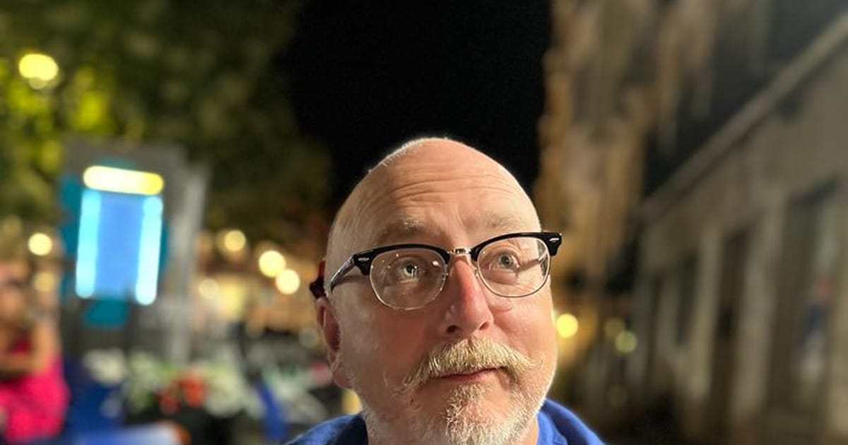 Christopher Burton - England | about.me