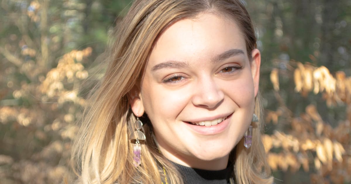 Samantha Scully - New Bedford MA , University of Massachusetts ...