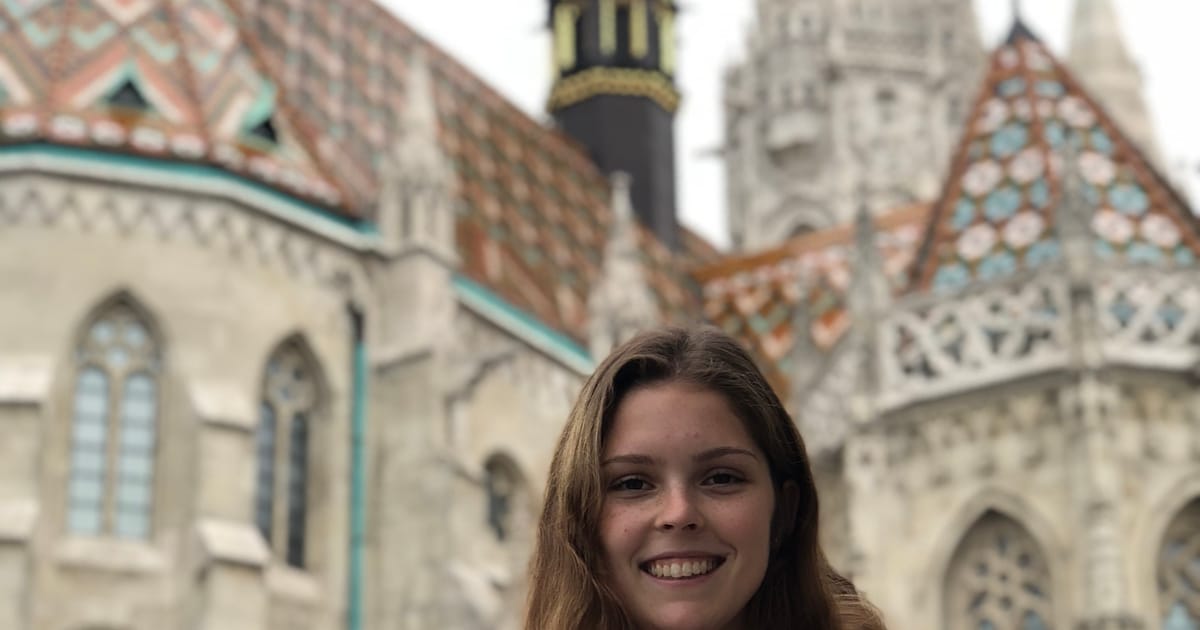 Annabel Hughes - Canberra, ACT, Psychology (Honours), Deakin University ...