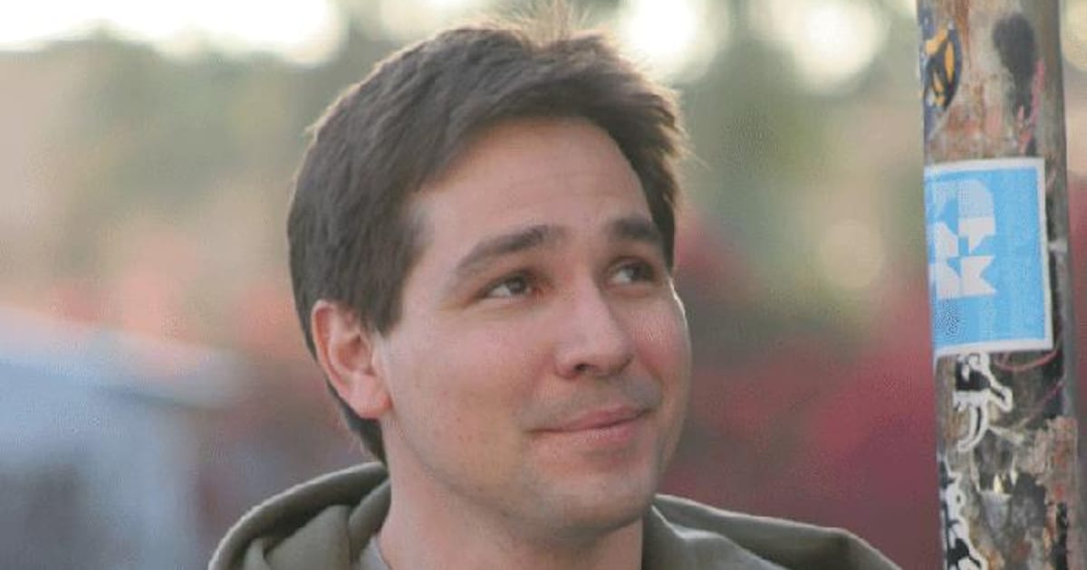 Dan Bialek - California | about.me