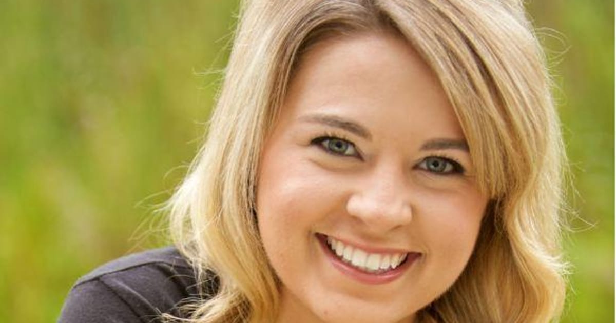 Candice Lane - Oshkosh, WI, Experimental Aircraft Association ...