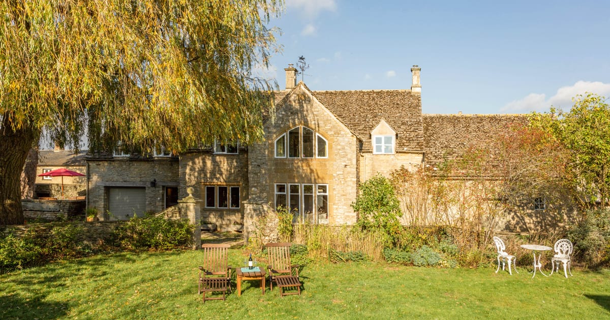 Dunford House & Barn Near Burford, Cotswolds - Langford, Lechlade ...