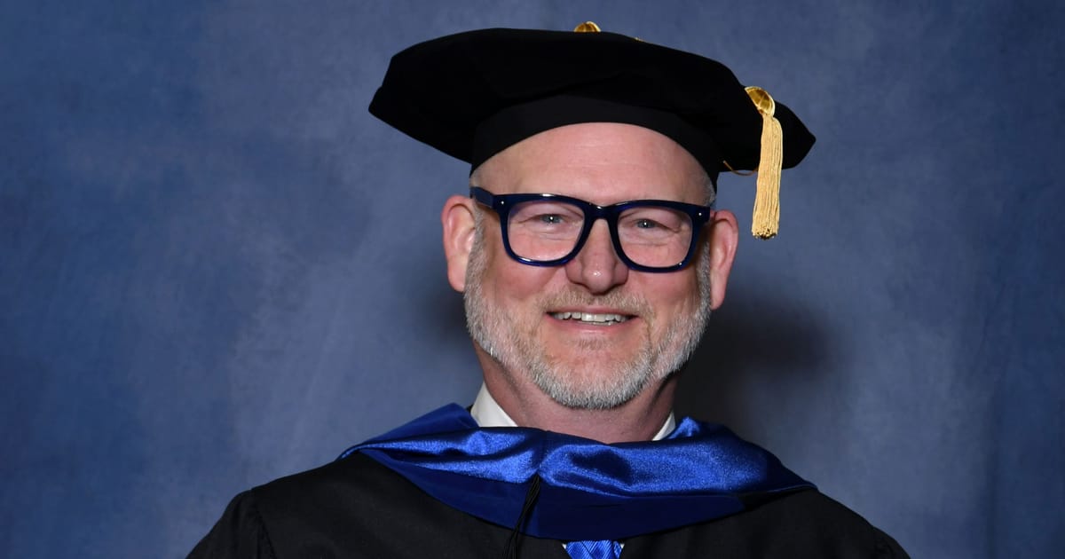 Dr. Geoffrey Simpson - the United States, Ph.D. Computer Science, MBA ...