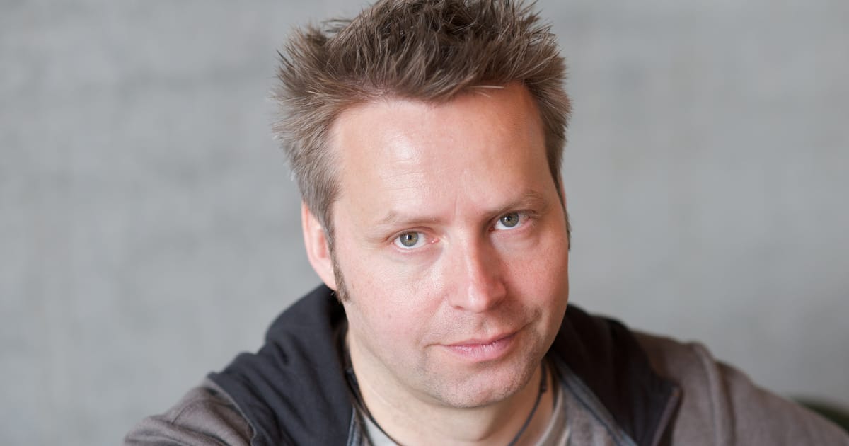 Stefan Westphal - Hannover, Deutschland, Perfekte Welle Medien ...