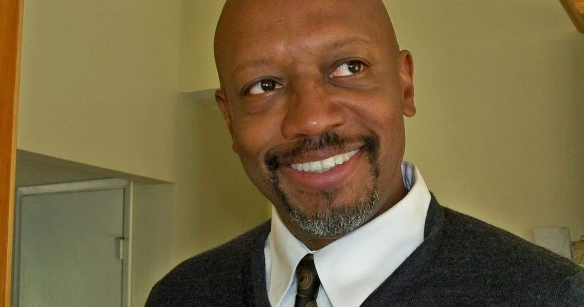 Bob Griffiths | about.me