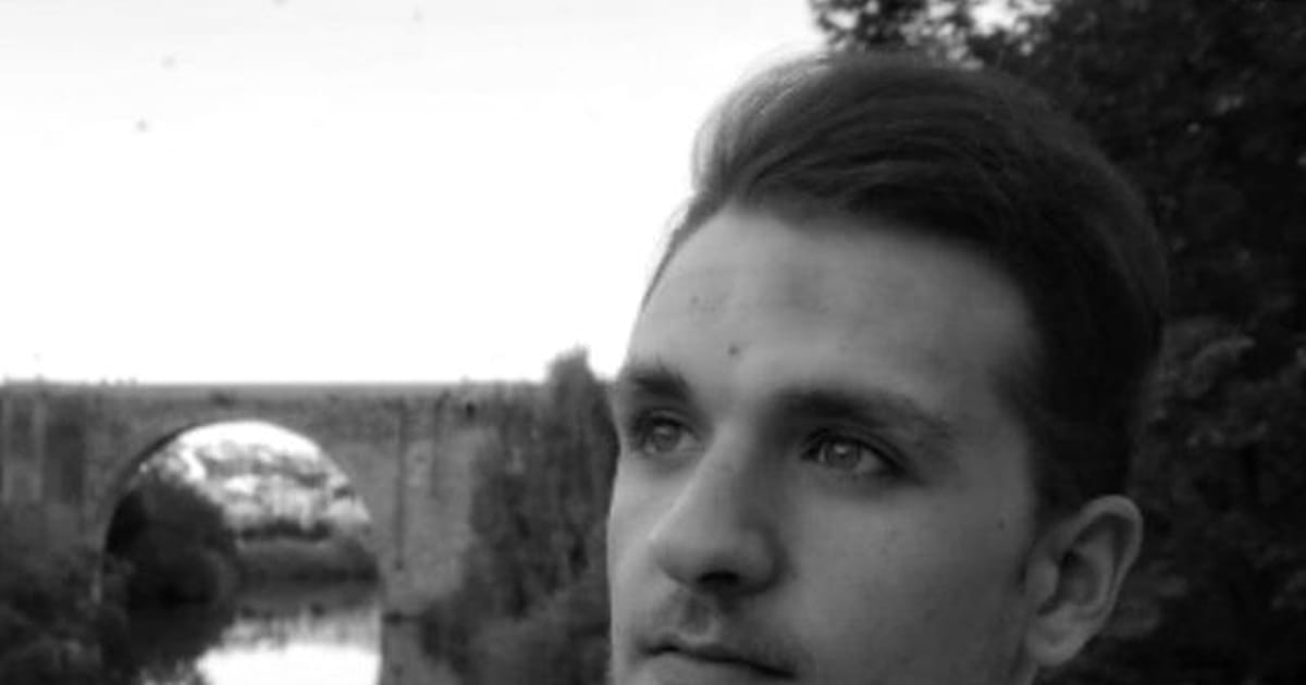 Christian Collado Ruiz - Toledo, España, AndroZone - Difoosion | about.me