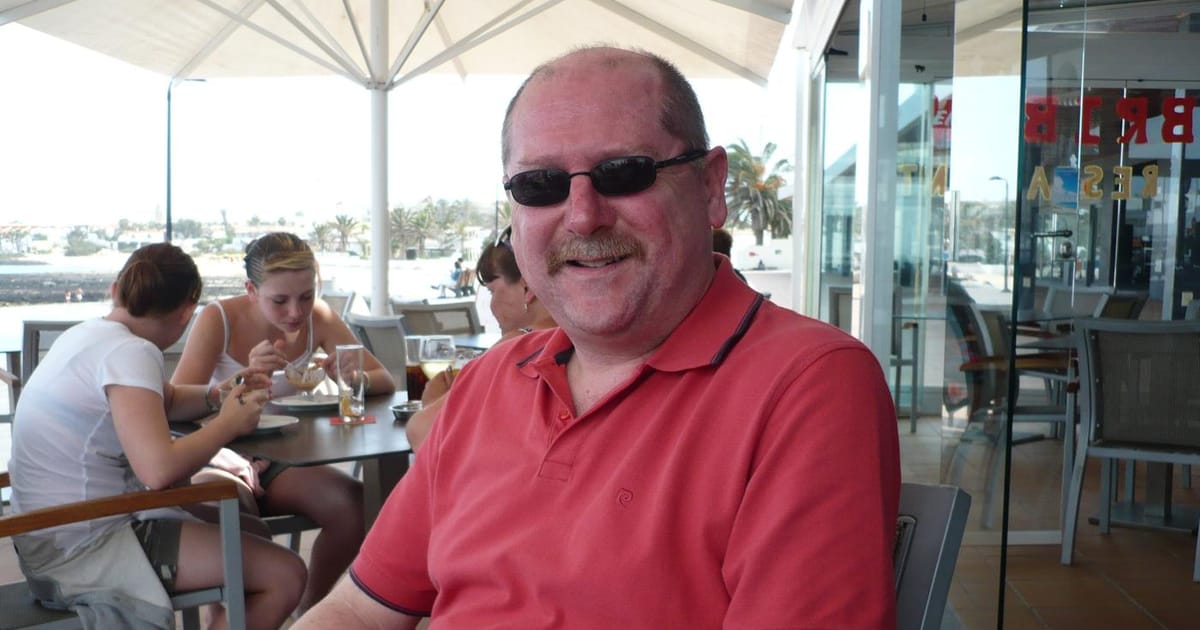 Robert Crossley - Holmfirth, United Kingdom | about.me