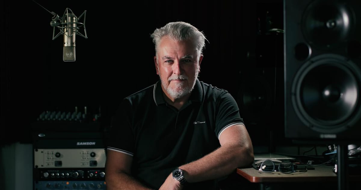 Andrew Peters - Australia, voice over, voice acting, host, interviewer ...