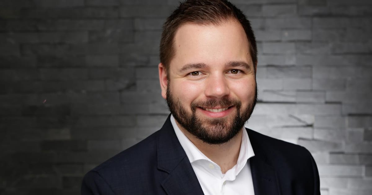 Alexander Thieme - Siegburg, Deutschland, Hotwire Global, Magister ...