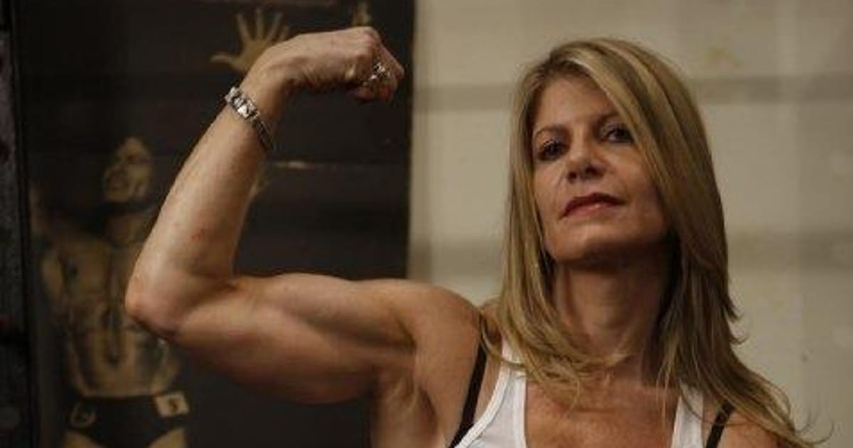 Lori Braun Texting Program (646) 503-6142 - New York, FemaleMuscle.com ...