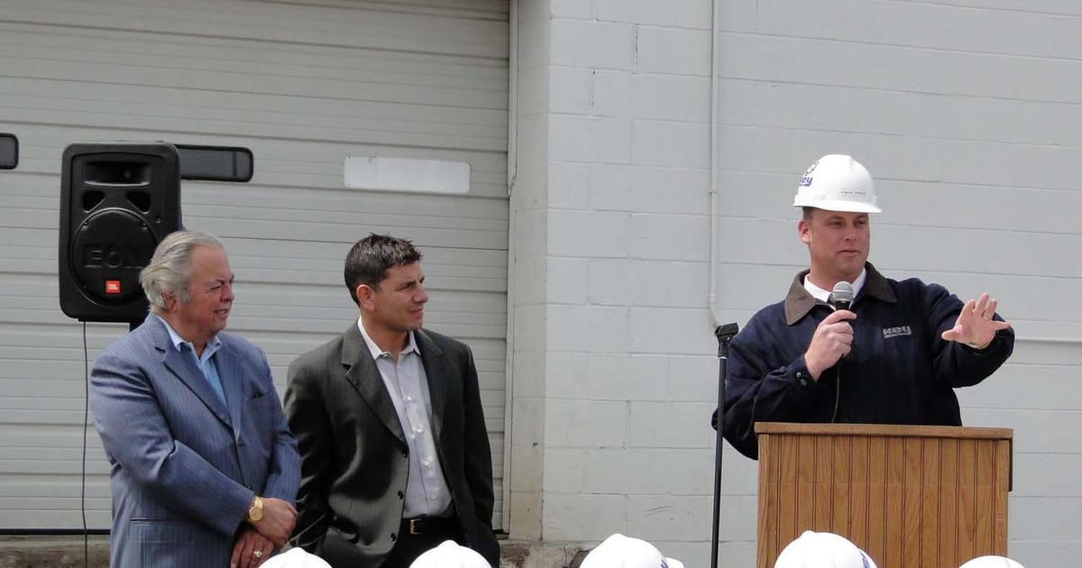 Brandon Steven - Wichita, Kansas, Southern Illinois University ...