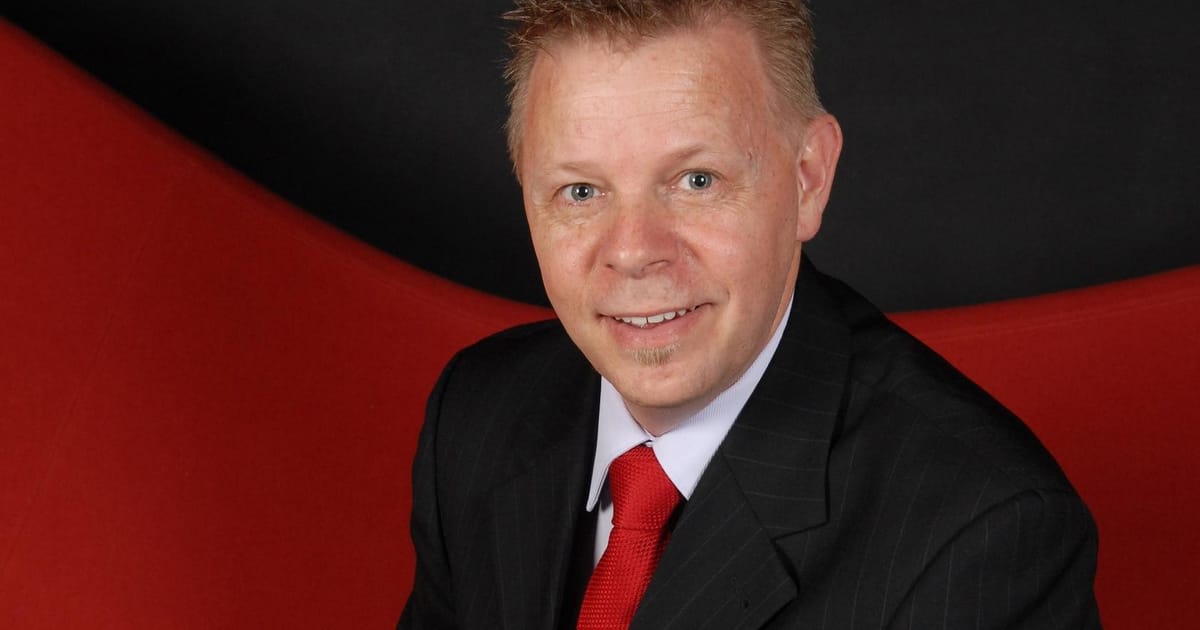 Andrew Mowat | about.me