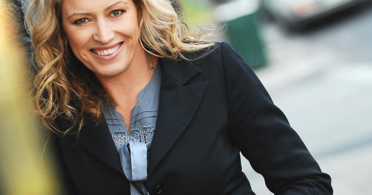 Carol Fox | about.me