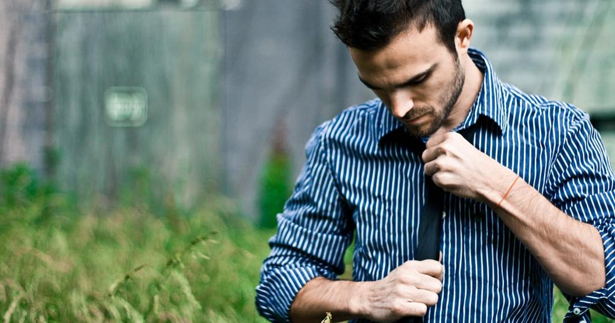 CHRIS CASTILLO | about.me