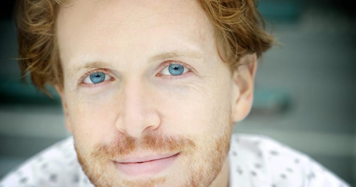 Christopher Duff | about.me