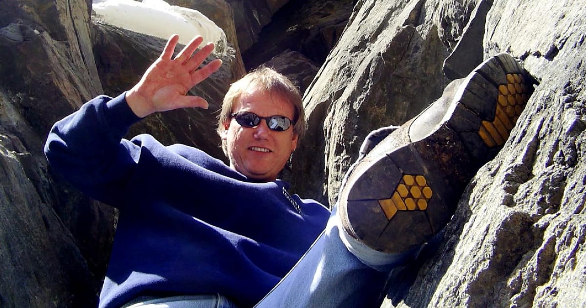 Chuck Hahn | about.me