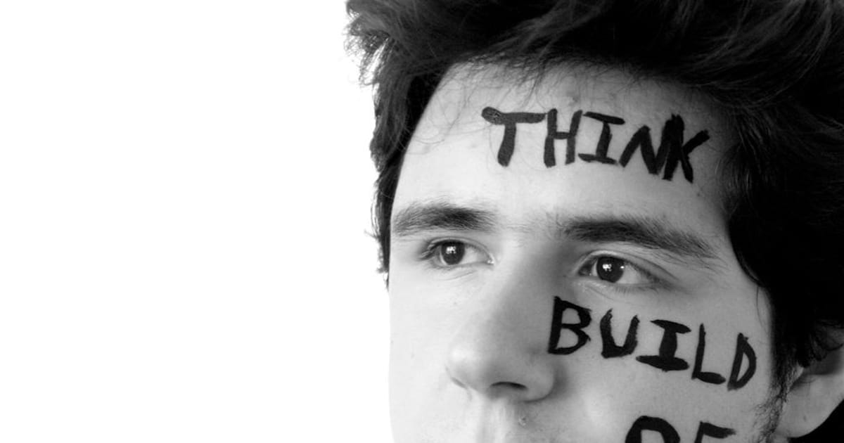 Christopher Woodall | about.me