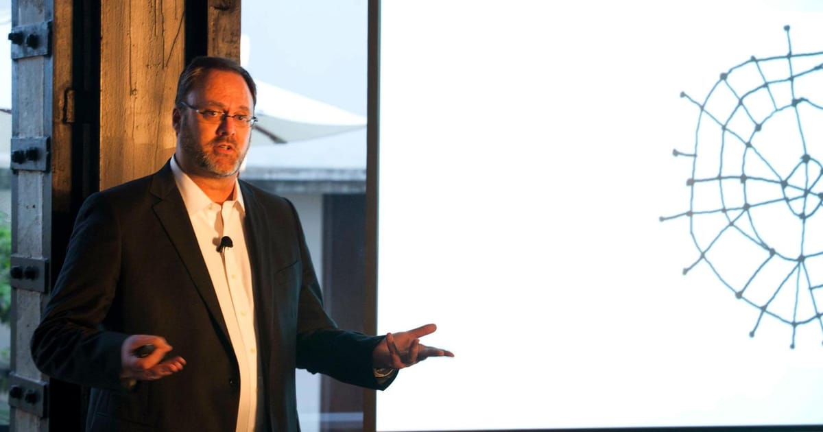 Dave Gray | about.me