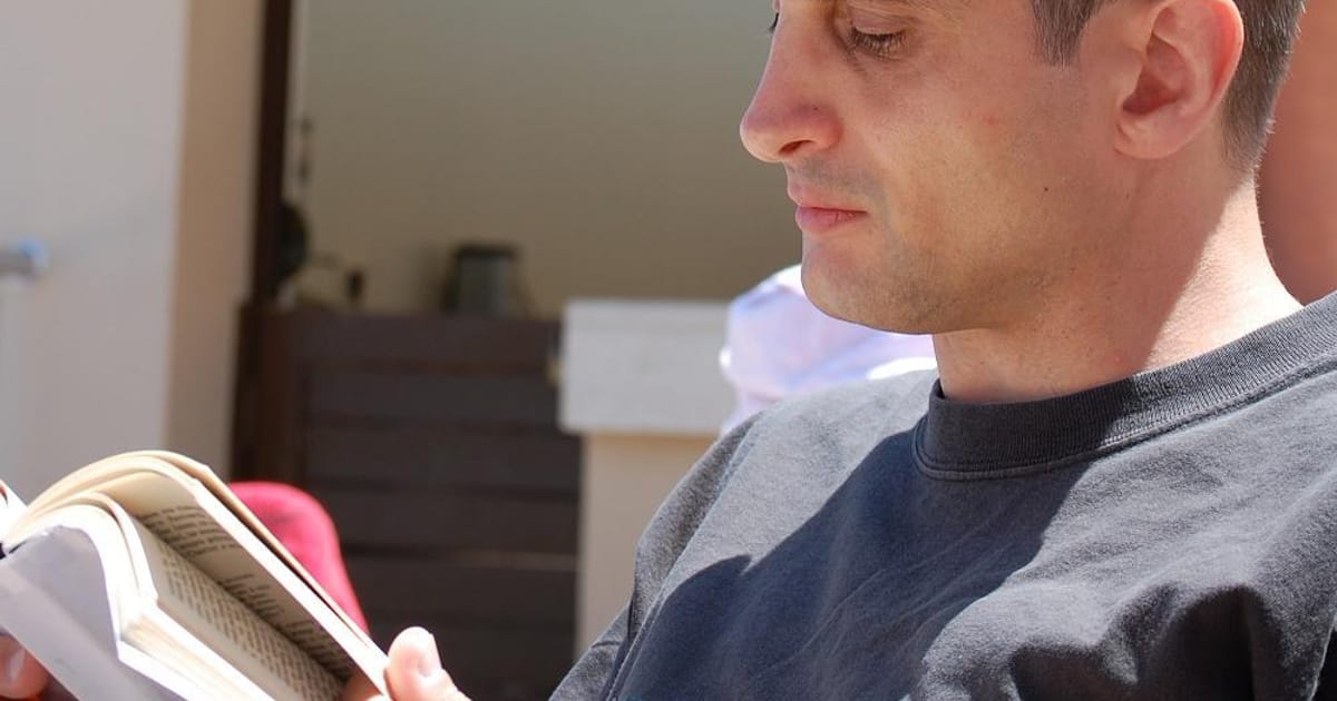 Gabriel Preda | about.me