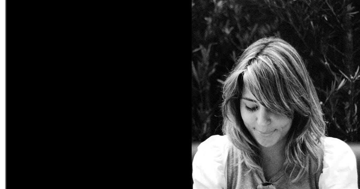 Julia Gil | about.me