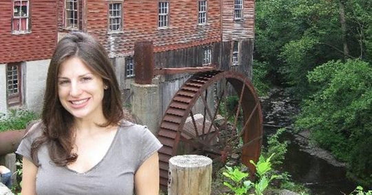 Kate Hammer | about.me