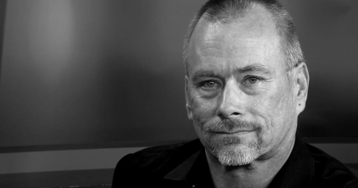 Kevin Howell | about.me