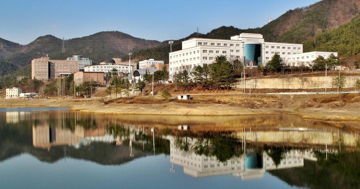 Kyungwoon University | about.me