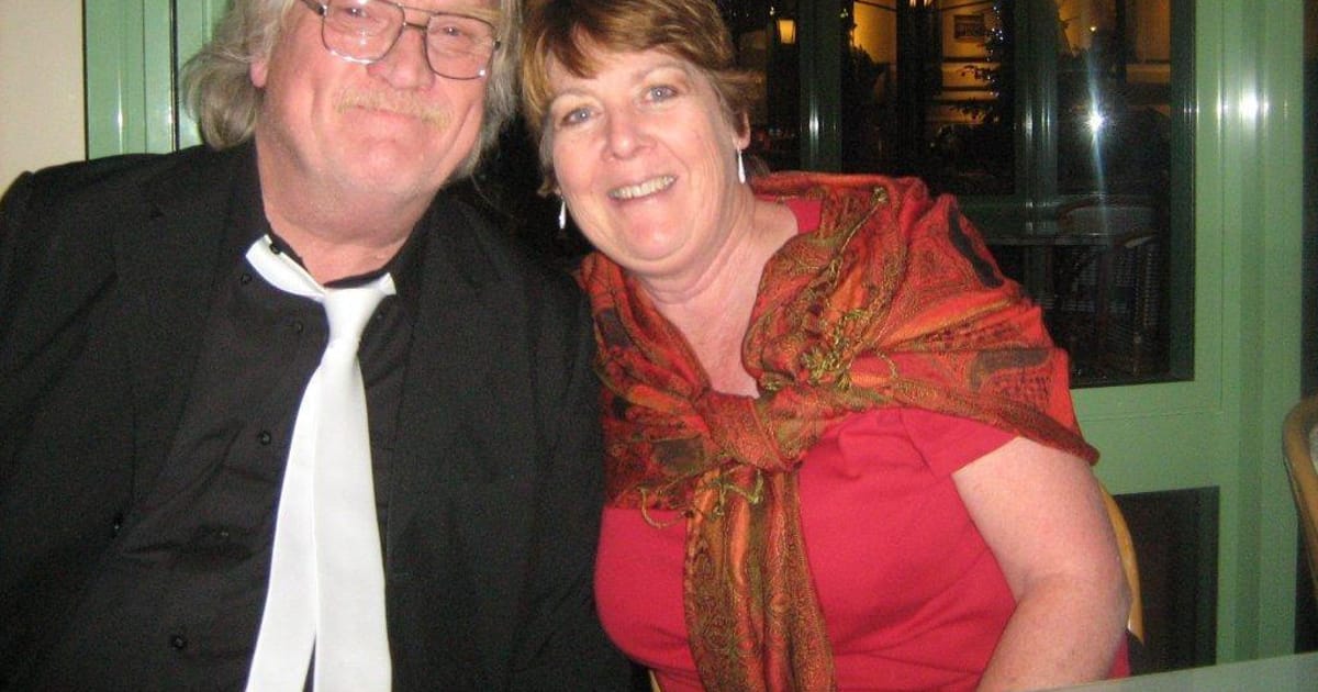 GEOFF & ANNIE LUXTON - Hervey Bay, Retired, School of hard Knocks ...