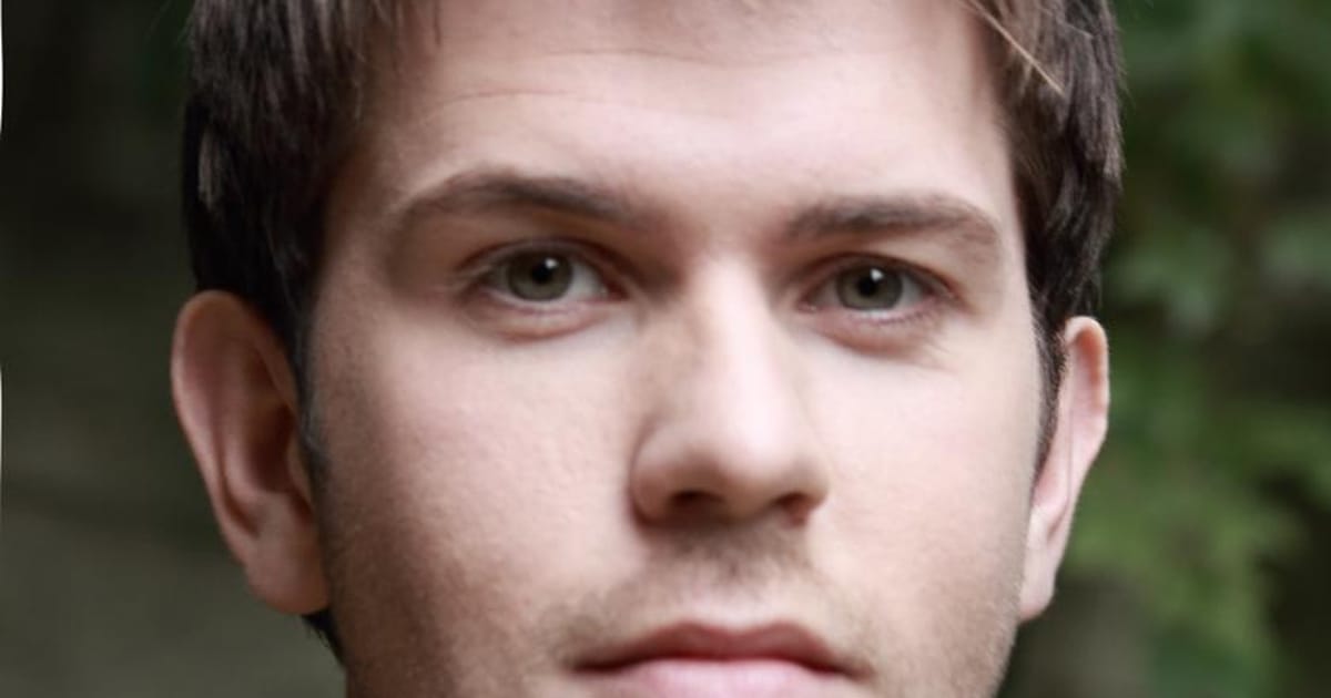 Michael Clarkson | about.me