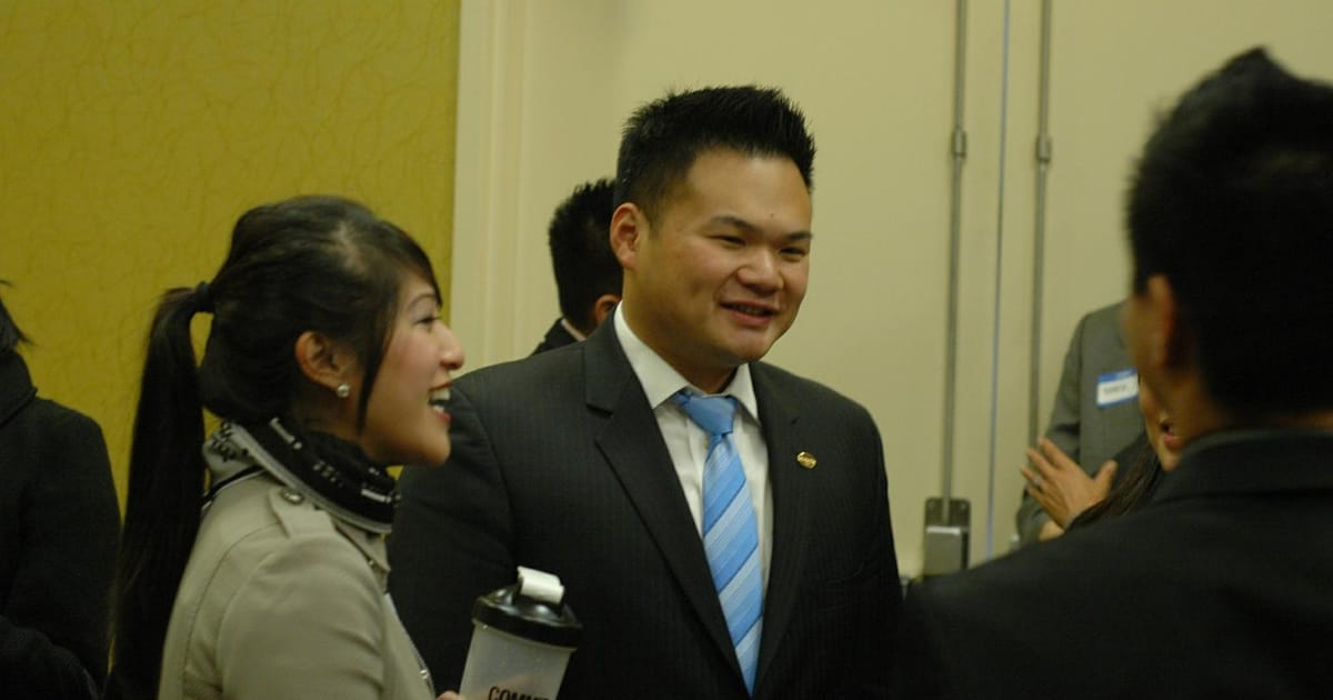 Michael Huang | about.me