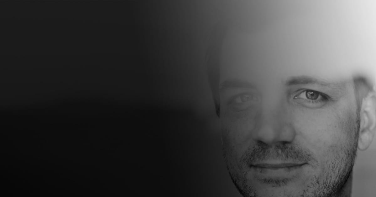 Neil Varcoe | about.me