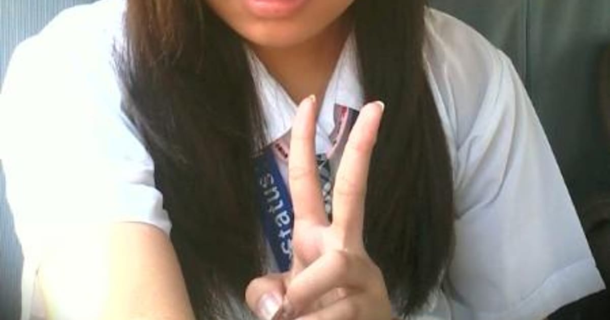 Lyz Marie Halago | about.me