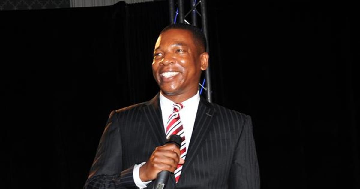 Reggie Batts | about.me