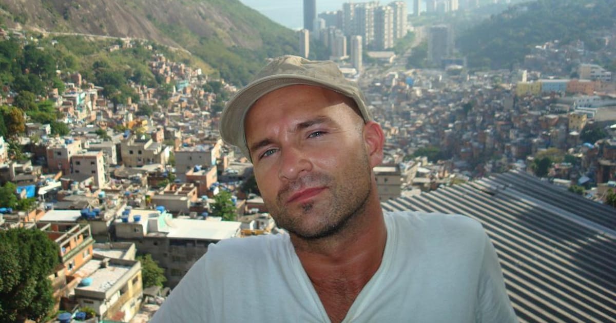 Robert Cooper | about.me