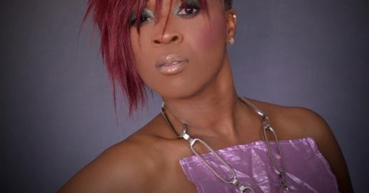 Roz Brown | about.me