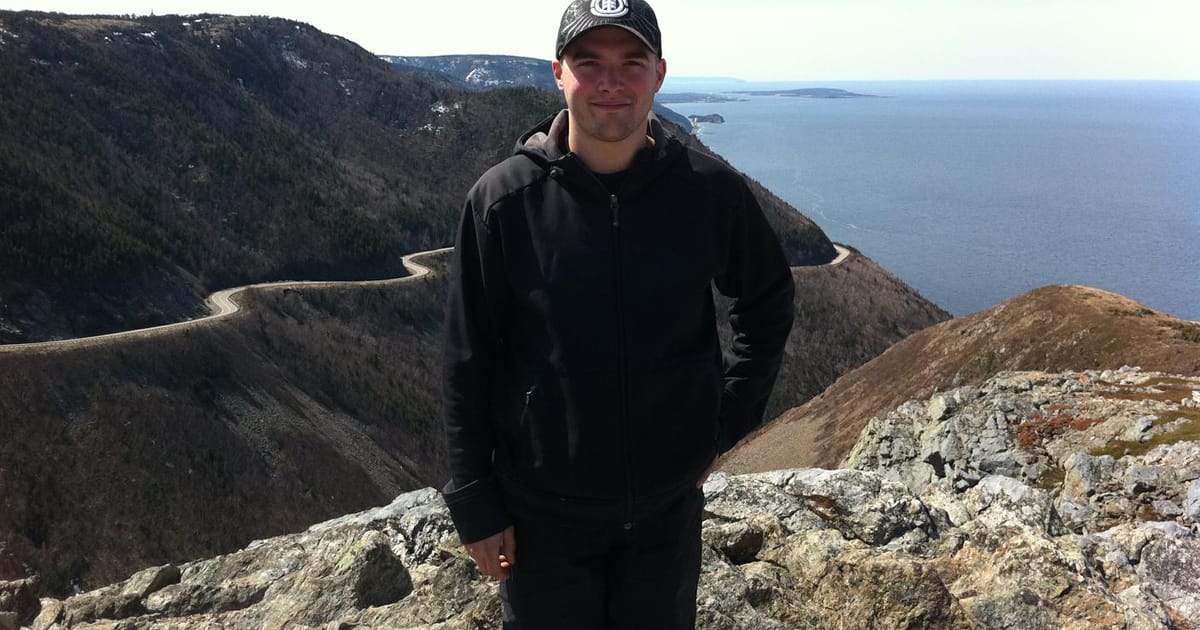 Scott McAllister | about.me