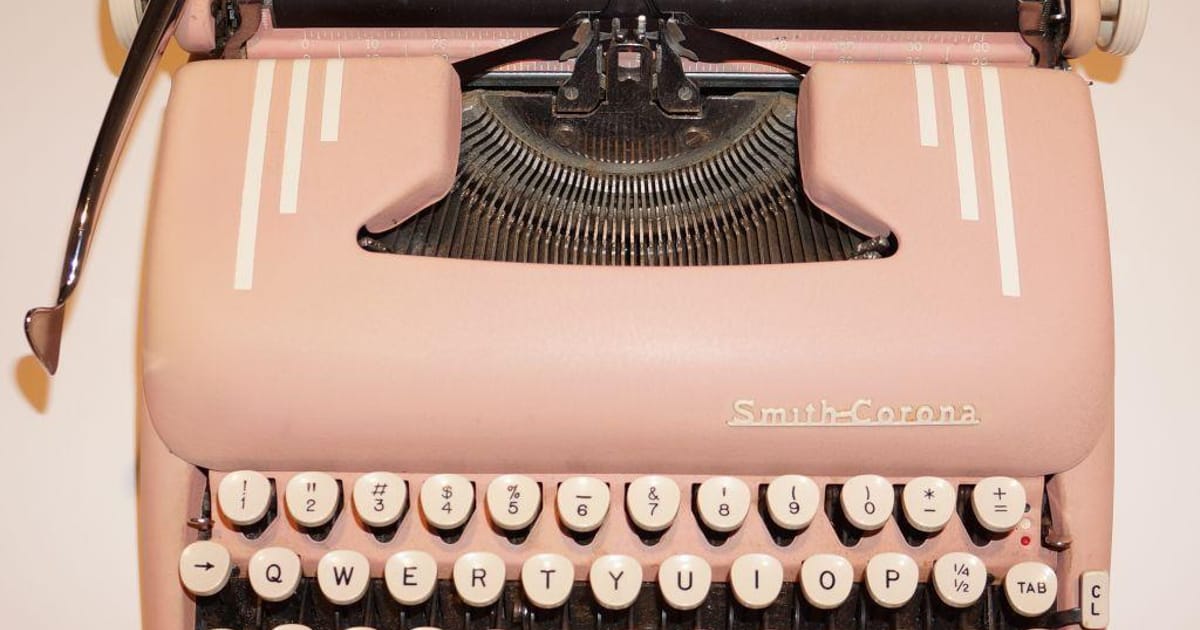 Selen Can | about.me